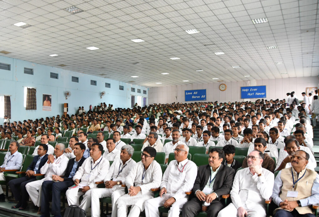 Bhagawan Sri Sathya Sai Baba's 100 Years Centenary Celebrations - A ...